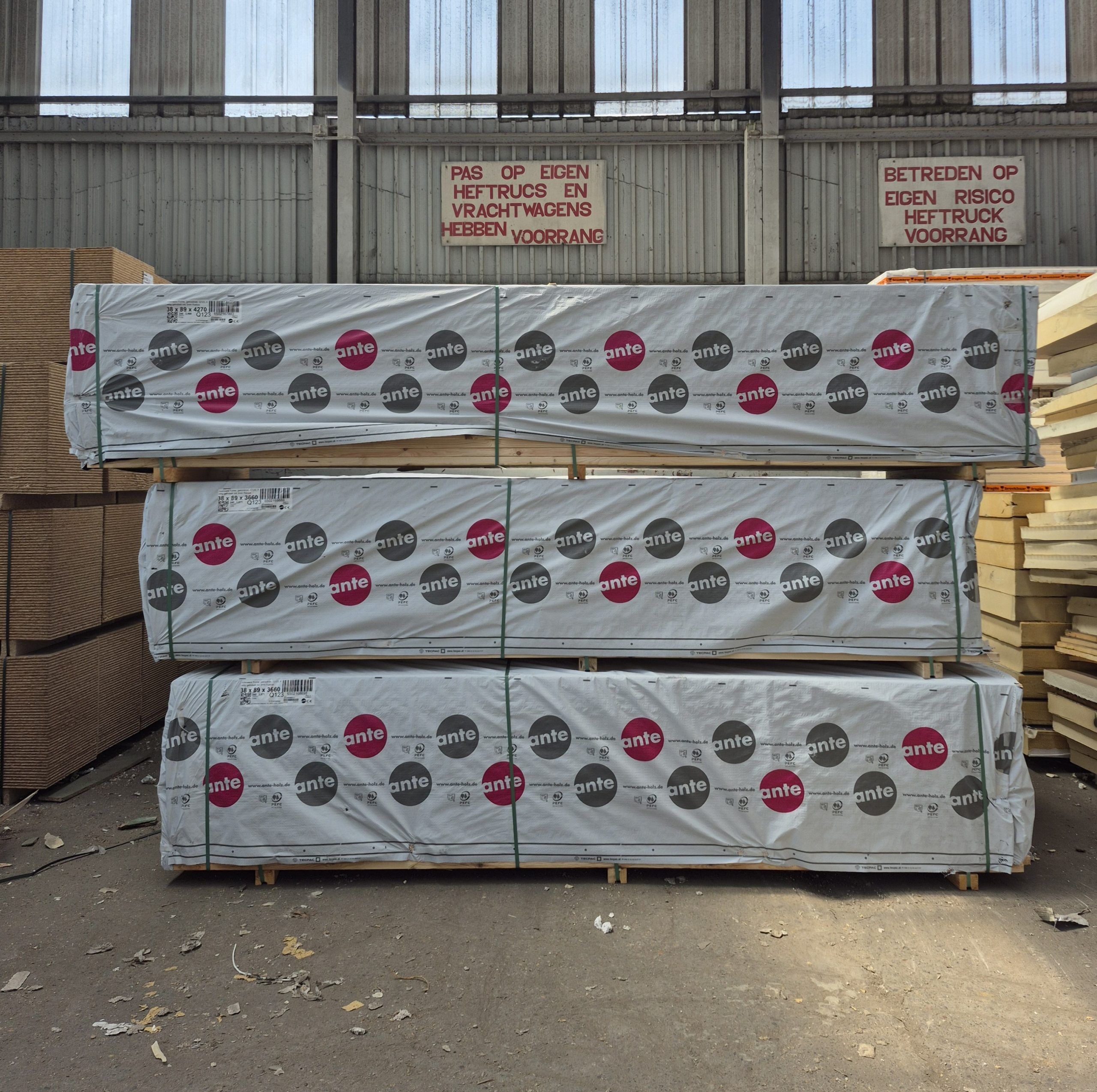 Vuren balk geschaafd SLS 38x89x4270 mm